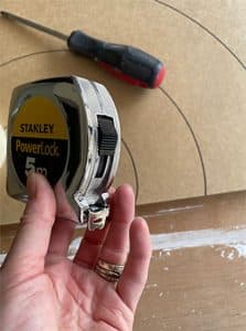 How to draw a circle with a tape measure - Claire Douglas Styling