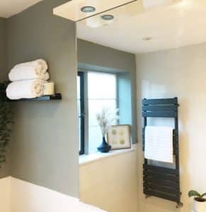 How to repair mirror desilvering (those horrid brown edges) - Claire ...