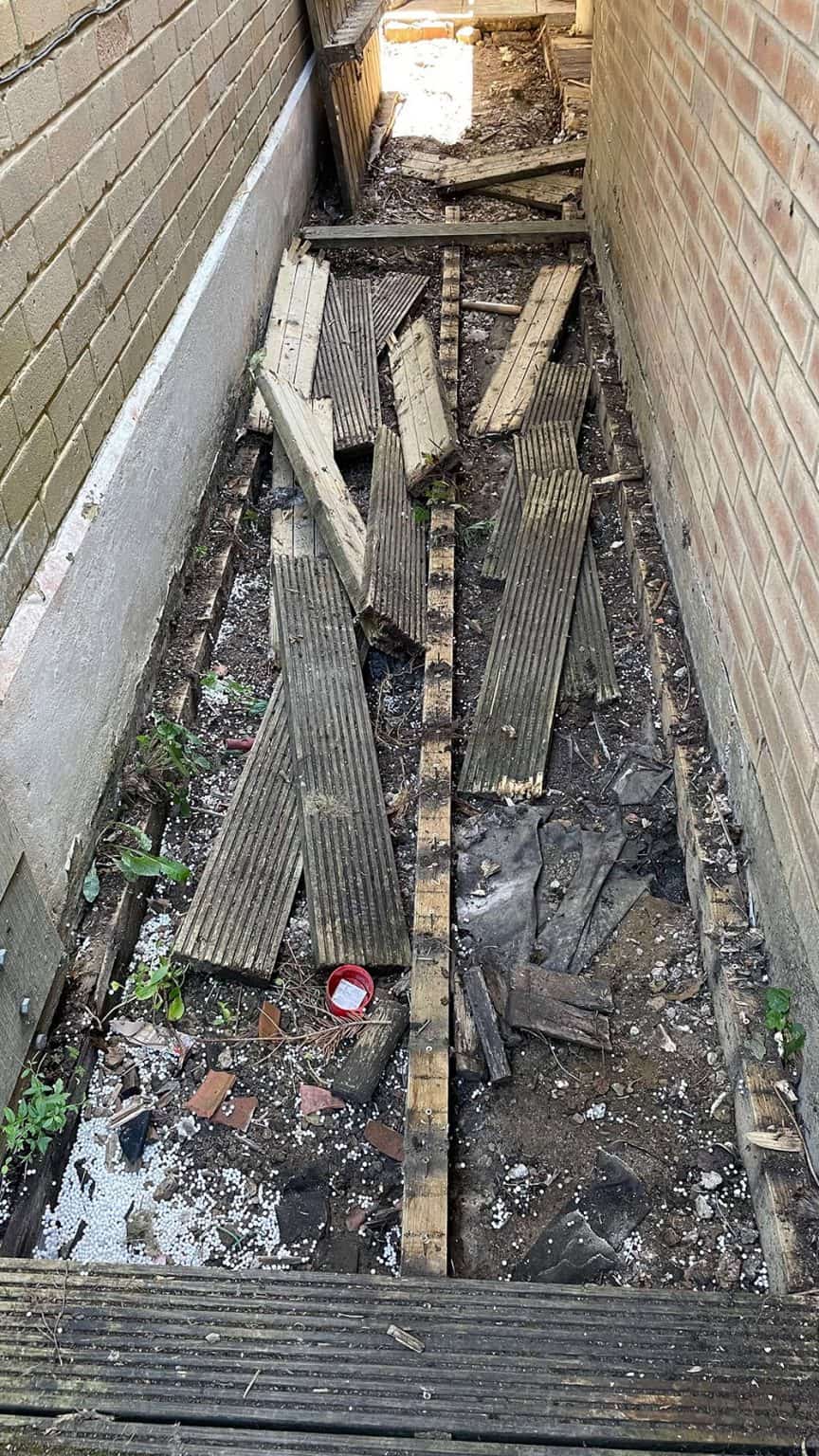 DIY Garden Path tutorial with slabs and resin-bound gravel - Claire ...